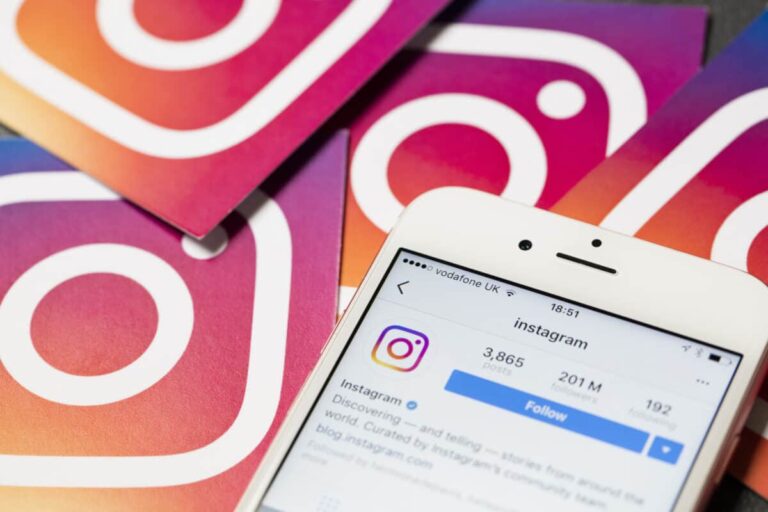 Twitter vs Instagram: Differences, And Which Is Better - Greenlit Content