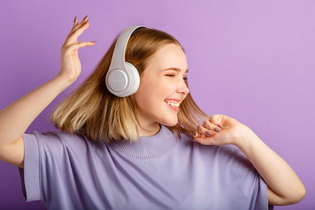 The 7 Best Alternatives to the Bose QC45 Headphones - Greenlit Content