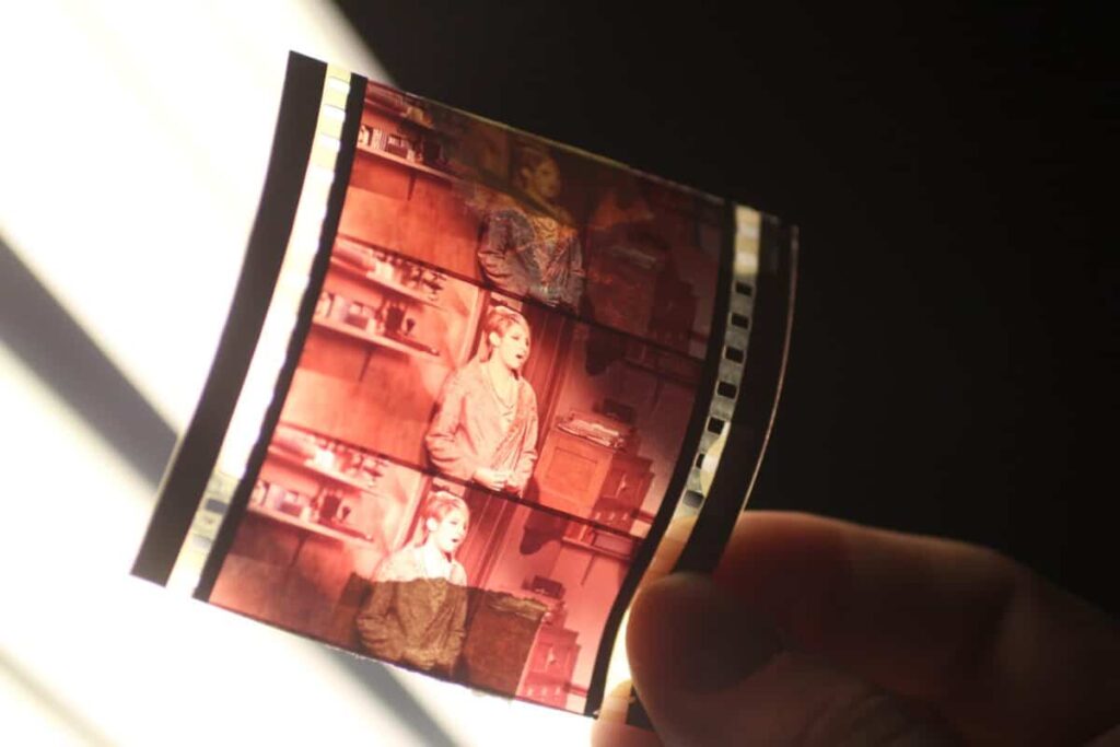 35mm vs 70mm Film: How Do They Compare? - Greenlit Content